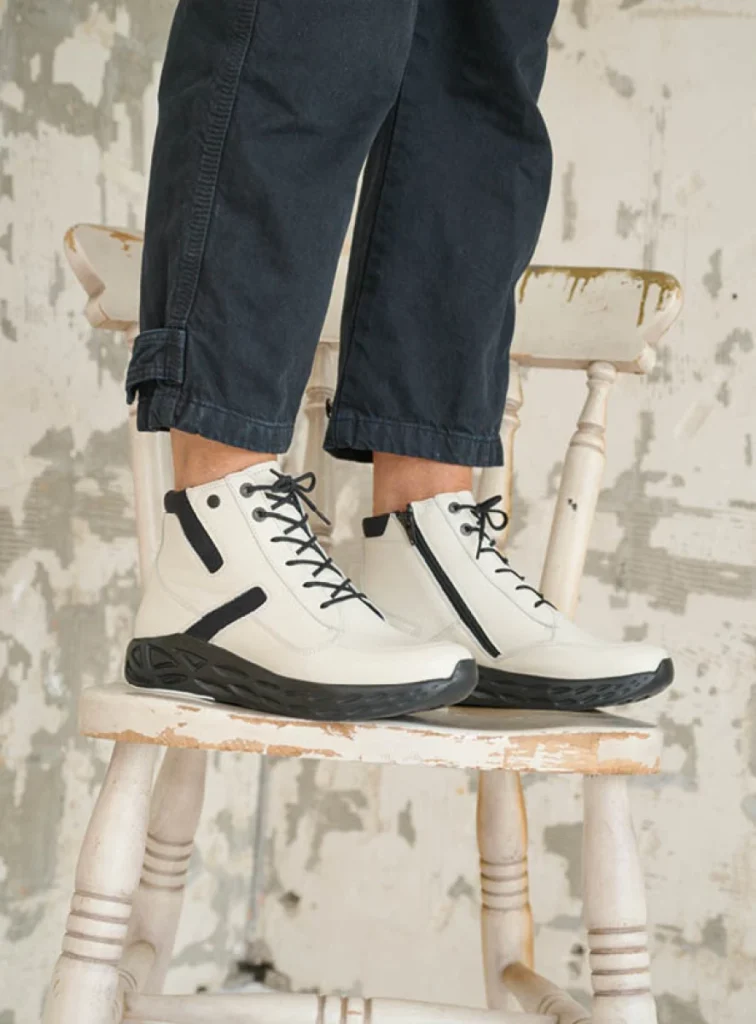 Wolky's Leap - wit combi leer! Koop ze online bij Wolky